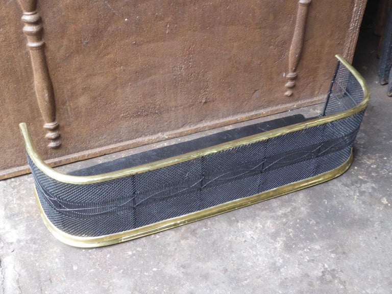 Antique English Victorian Fire Guard, 19th Century For Sale at 1stDibs