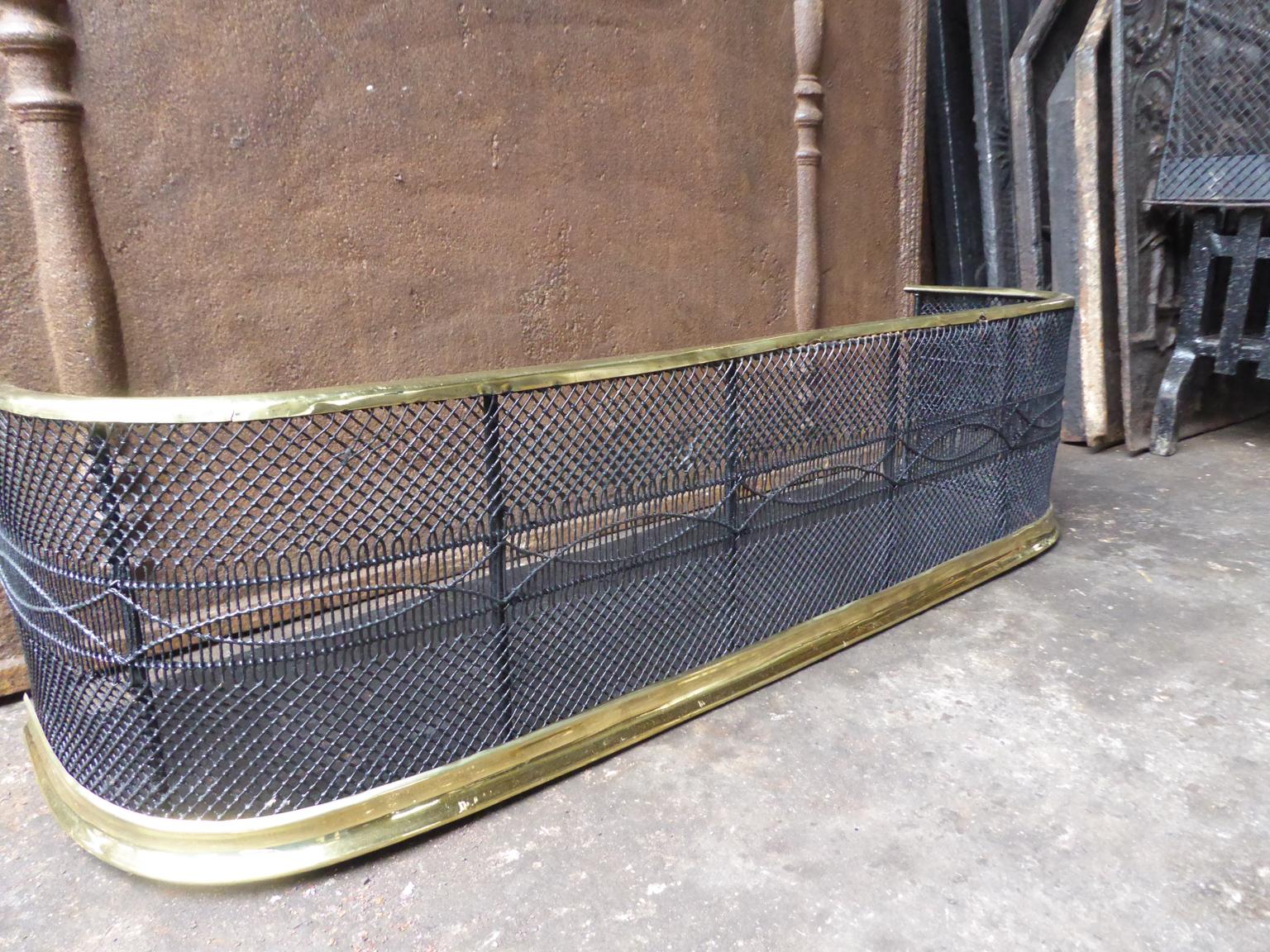 Antique English Victorian Fire Guard, 19th Century For Sale at 1stDibs