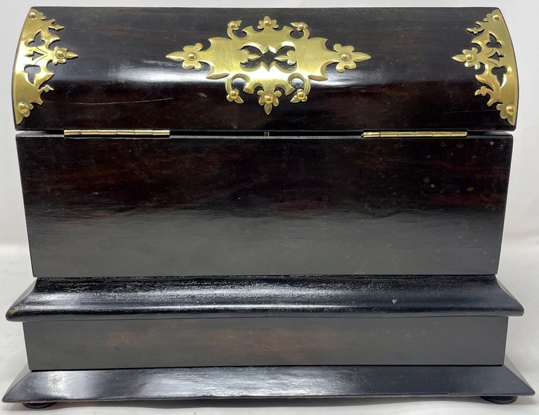 Antique English Wedgwood Blue Porcelain Coromandel Wood Inkwell, Circa ...