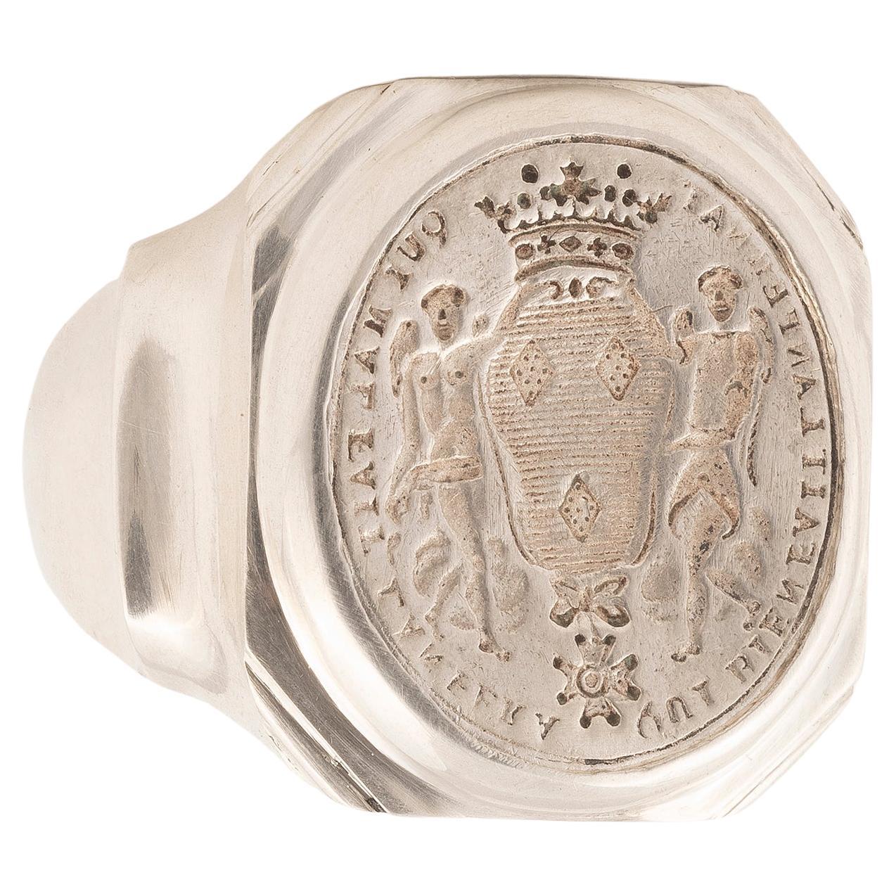 French 20th Century Silver Engraved Signet Ring For Sale at 1stDibs