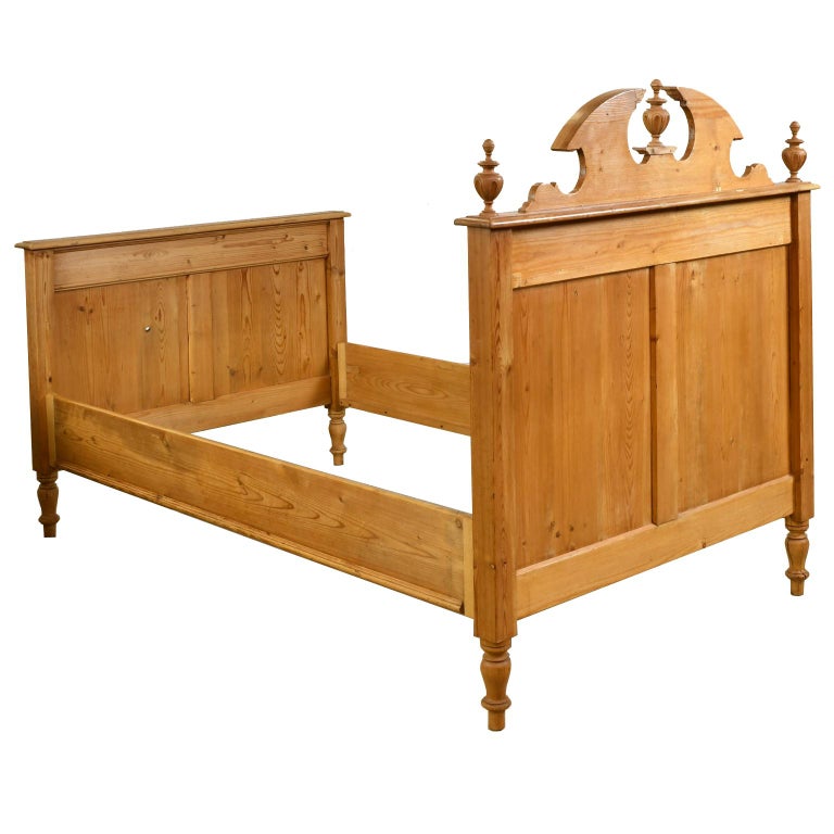 Antique European Bed in Pine, German Grunderzeit Period, circa 1880 For ...