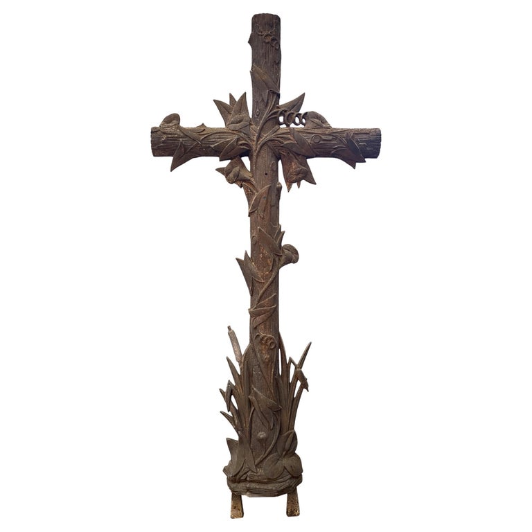Antique European Cast Iron Cross Floral Flowers Wood Design For Sale at ...