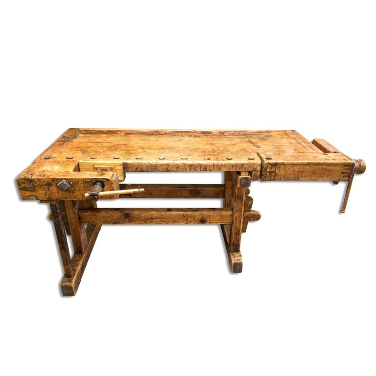 Antique European Oak Carpenters' Workbench, 1920s For Sale at 1stDibs
