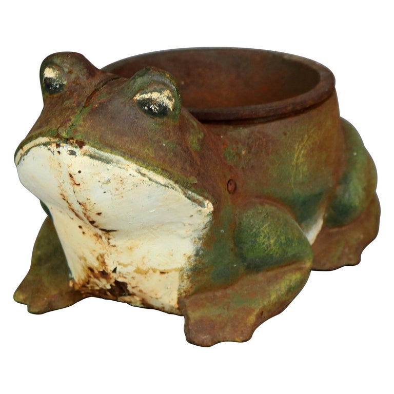 Ancienne grenouille figurative en fonte polychrome pour jardin ou patio ...