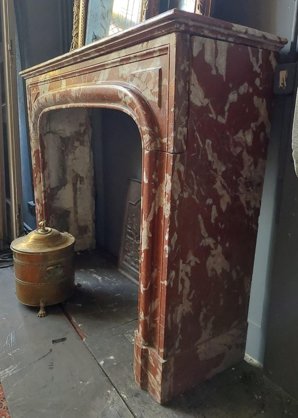 Antique fireplace mantle in "Francia red" marble, 19th century France ...