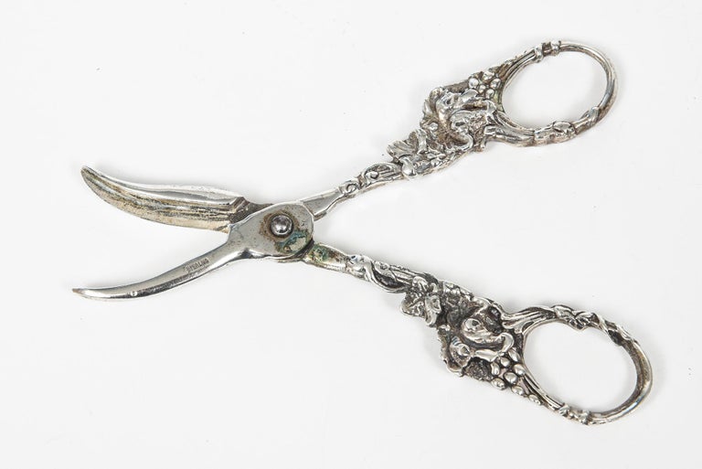 Antique Floral Grape and Vine Sterling Silver Grape Shears Scissors For Sale at 1stDibs