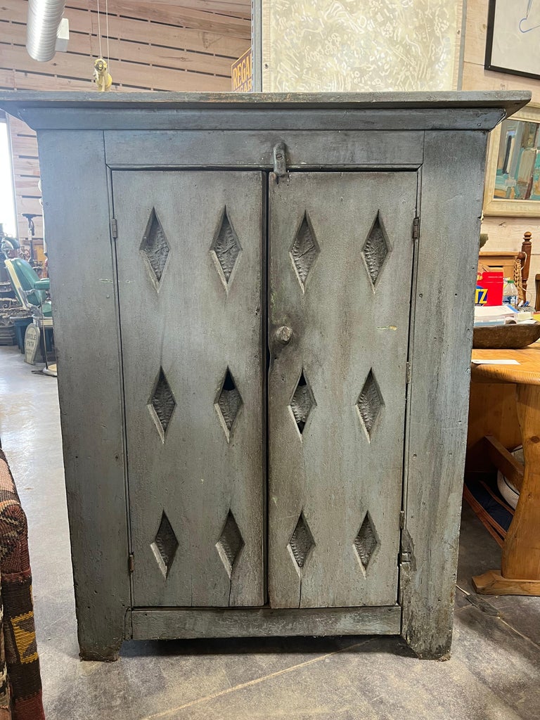 Antique Folk Art Wood Pie Safe Cabinet For Sale at 1stDibs
