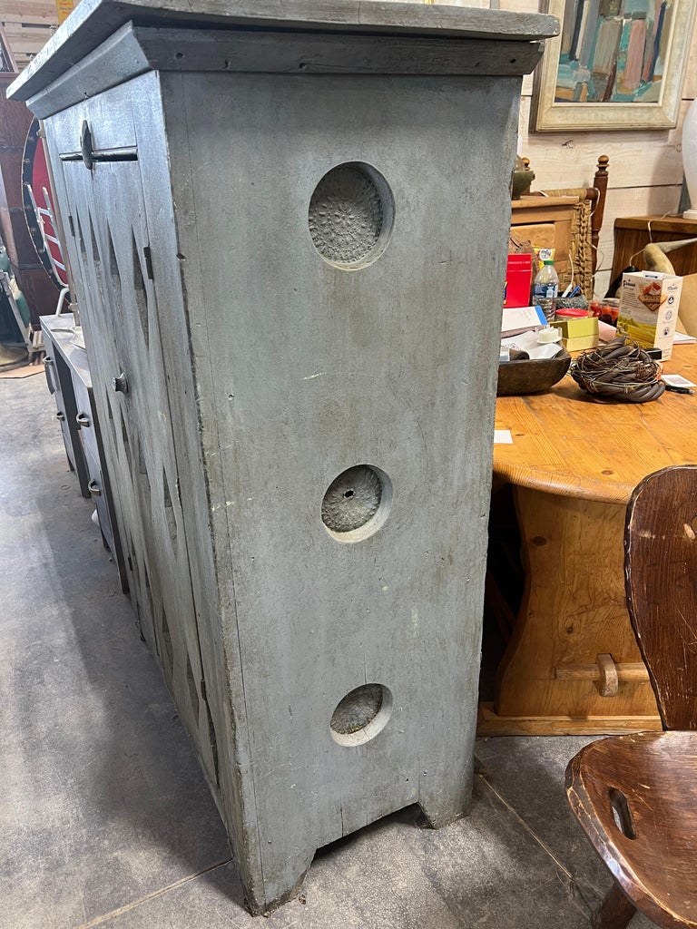 Antique Folk Art Wood Pie Safe Cabinet For Sale at 1stDibs