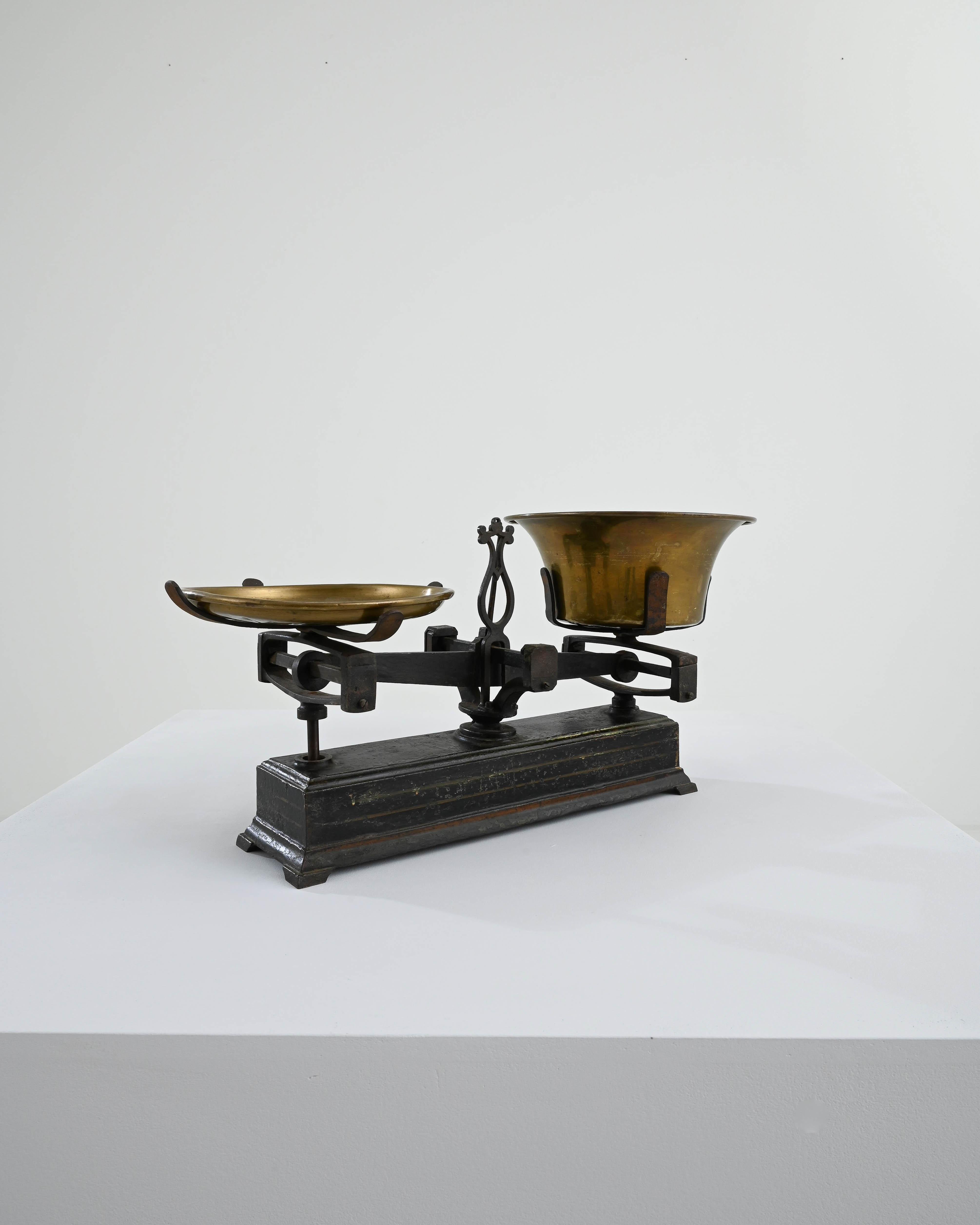 Antique French Cast Iron Scale For Sale at 1stDibs