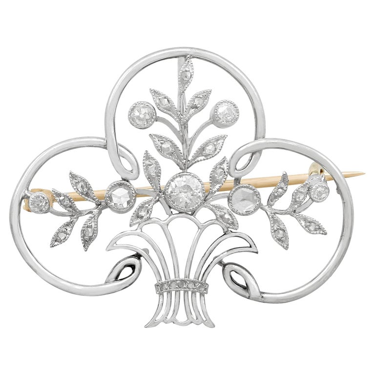 Antique French Diamond Brooch in Platinum For Sale at 1stDibs