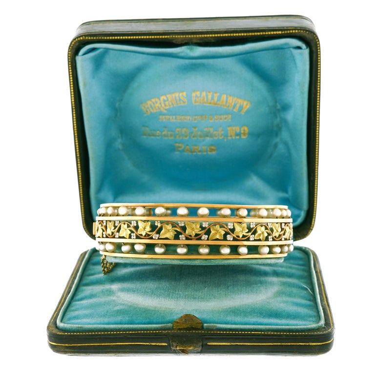 Antique French Gold-Set Pearl Bracelet For Sale at 1stDibs