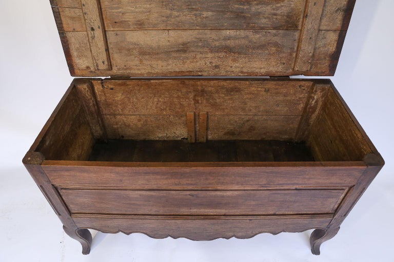 Antique French Linen Chest at 1stDibs