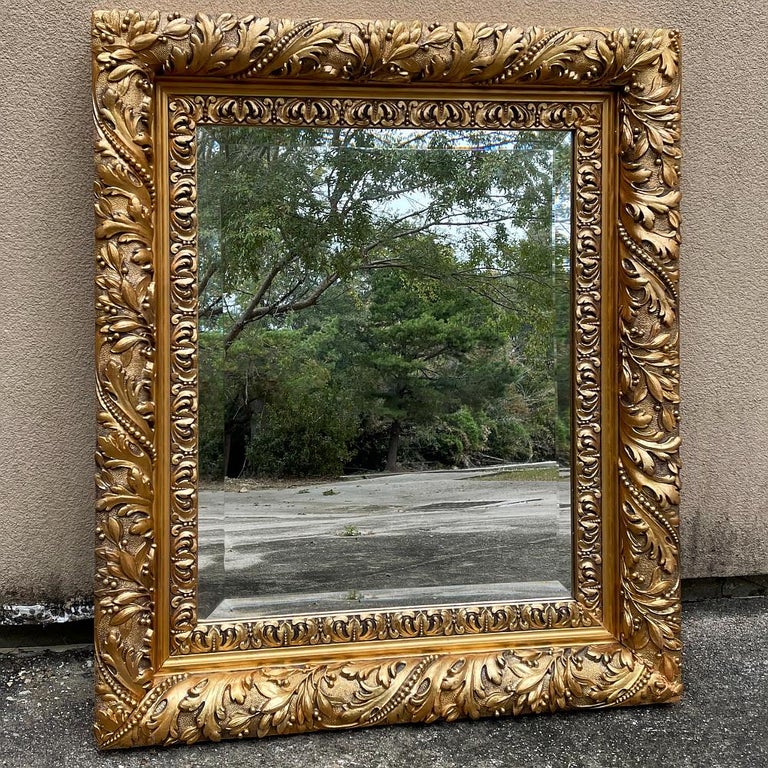 Antique French Louis XIV Giltwood Mirror For Sale at 1stDibs
