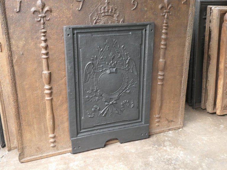 Antique French Neoclassical Fireback, 19th Century For Sale at 1stDibs