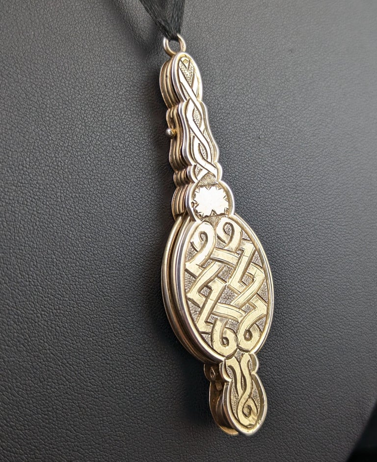 Antique French silver gilt lorgnettes, spectacles, P-J Meurice For Sale ...