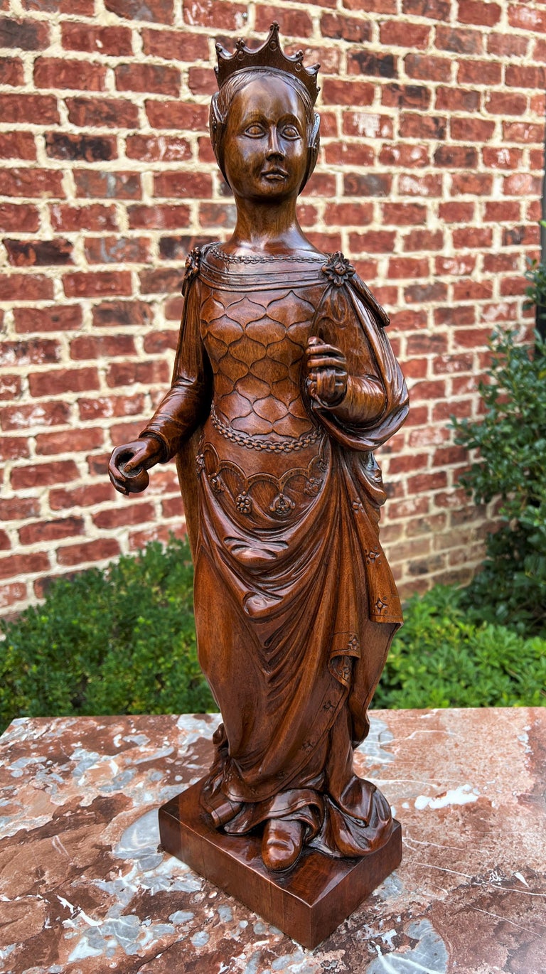 Antique French Statue Figure Sculpture Queen Lady with Crown Medieval ...