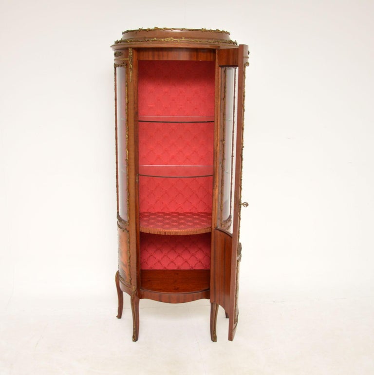 Antique French Style Ormolu Mounted Display Cabinet For Sale at 1stDibs