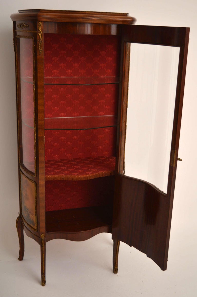 Antique French Style Ormolu Mounted Display Cabinet For Sale at 1stDibs