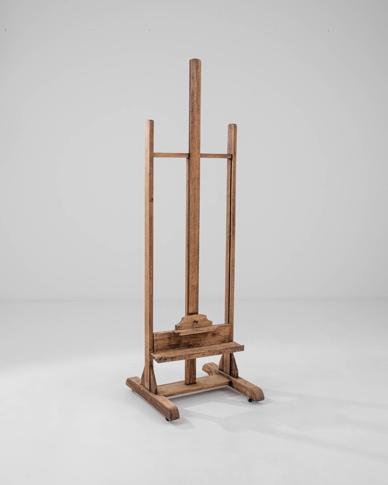 Antique French Wooden Easel For Sale at 1stDibs