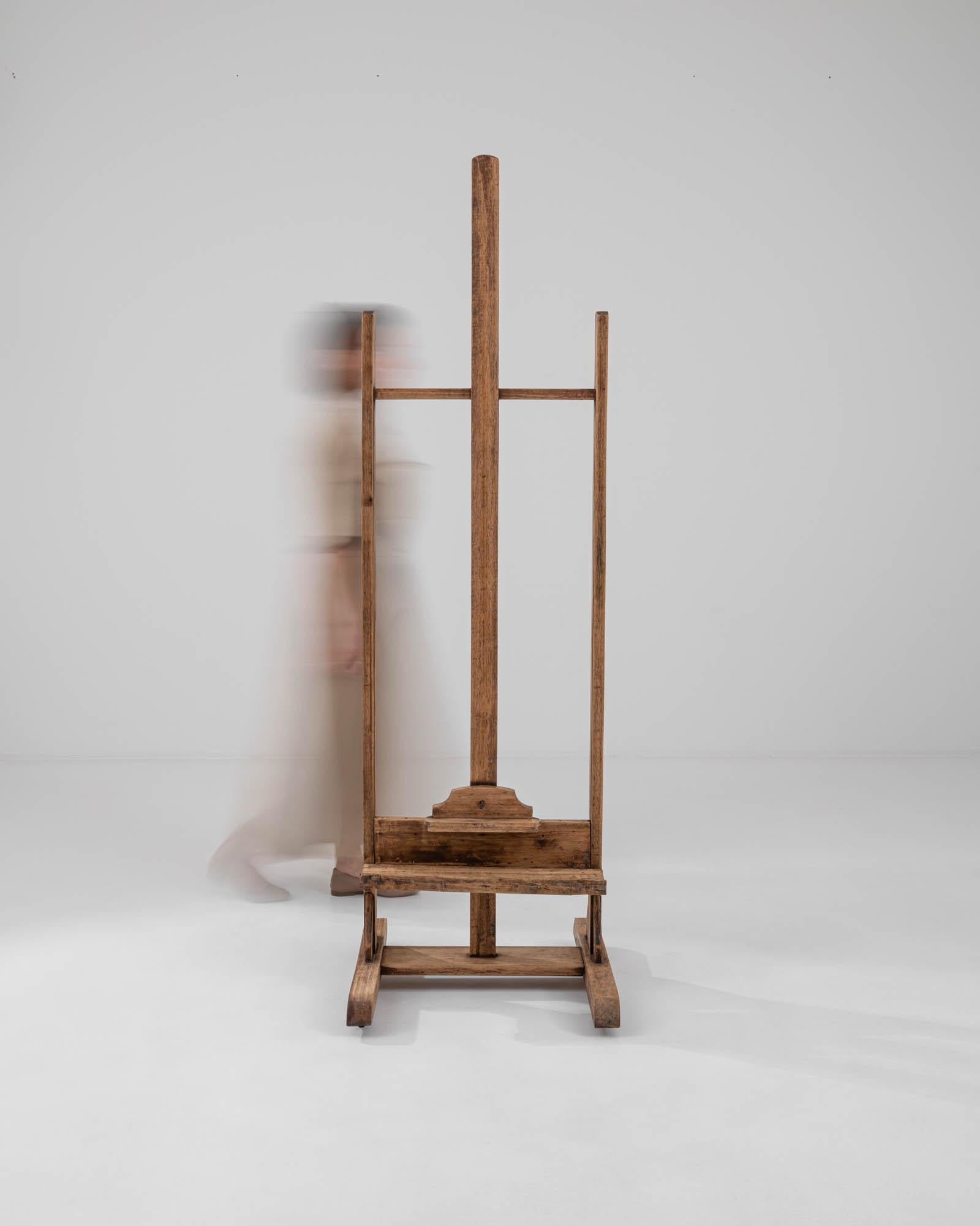 Antique French Wooden Easel For Sale at 1stDibs