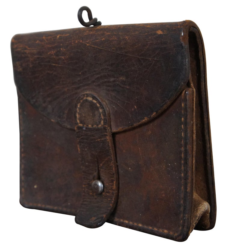 Antique French WWI Leather Gendarmerie Ammunition Ammo Bullet Pouch 6 ...