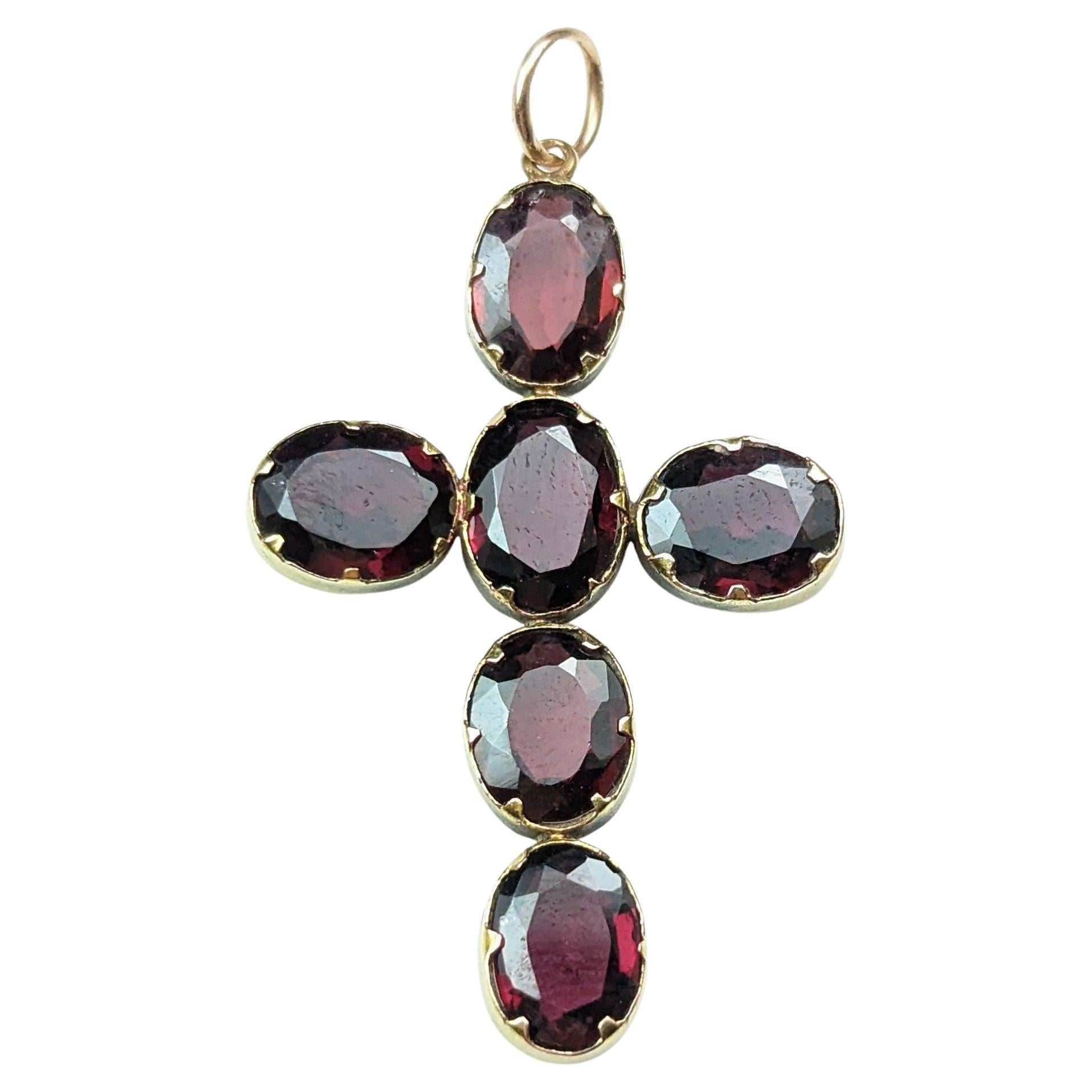 Antique Garnet Cross Pendant, 18k Gold, Victorian For Sale at 1stDibs