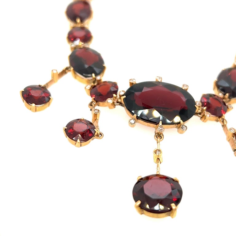 Antique Garnet Gold Necklace For Sale at 1stDibs
