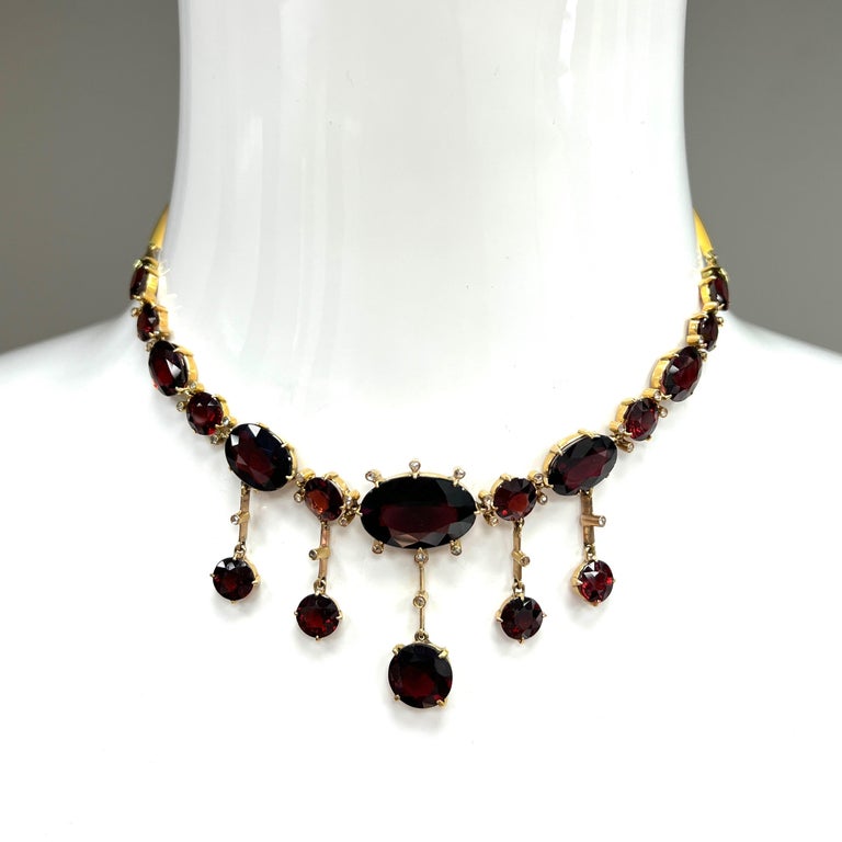 Antique Garnet Gold Necklace For Sale at 1stDibs