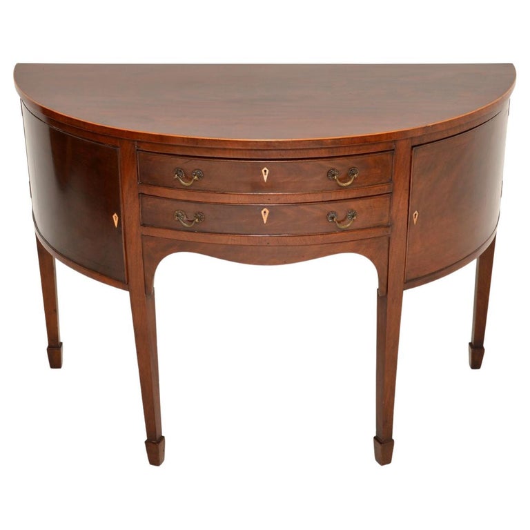 Antique George III Bow Front Sideboard For Sale at 1stDibs