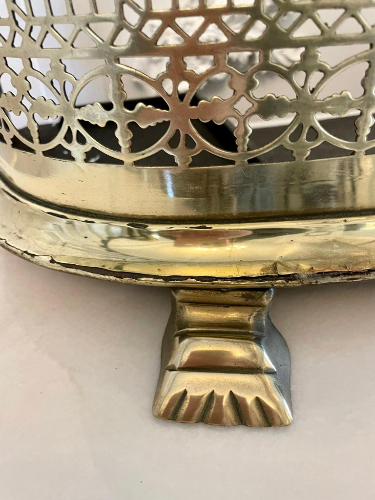 Antique George III Quality Brass Fender For Sale at 1stDibs