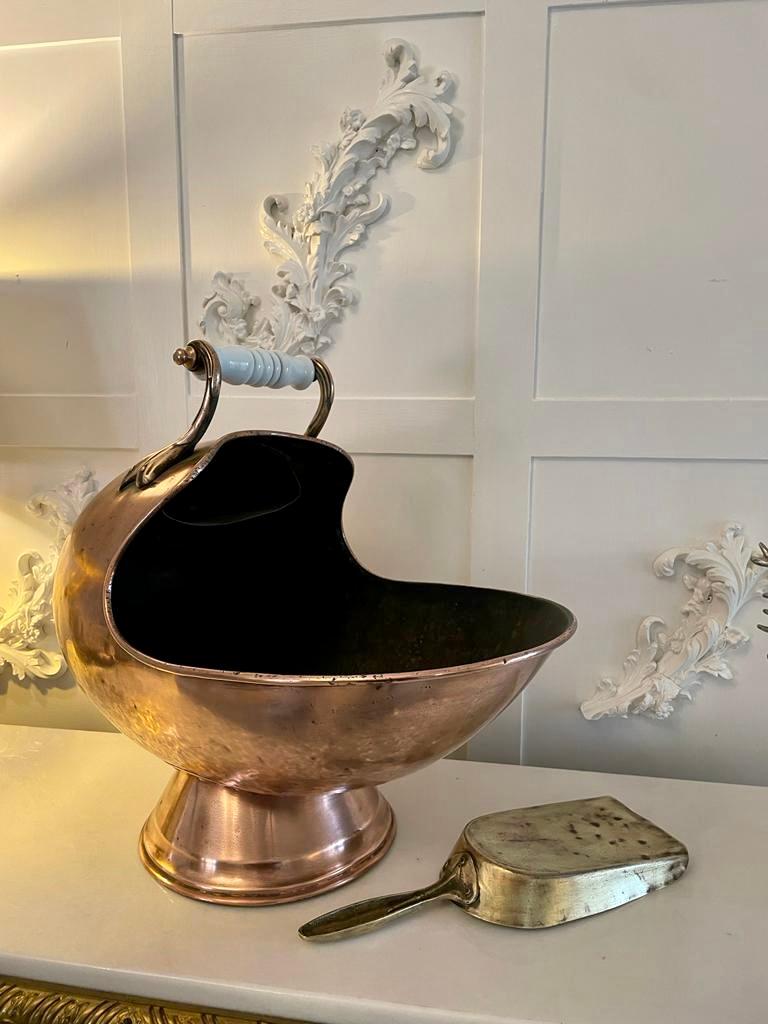 Antique George III Quality Copper Helmet Coal Scuttle For Sale at 1stDibs