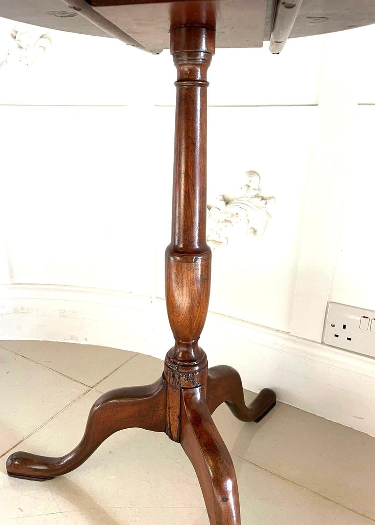 Antique George III Quality Mahogany Circular Lamp Table For Sale at 1stDibs