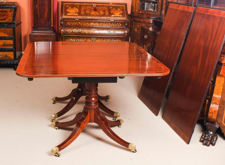 George III Regency Dining Table 19th Century with 12 Bespoke Dining ...