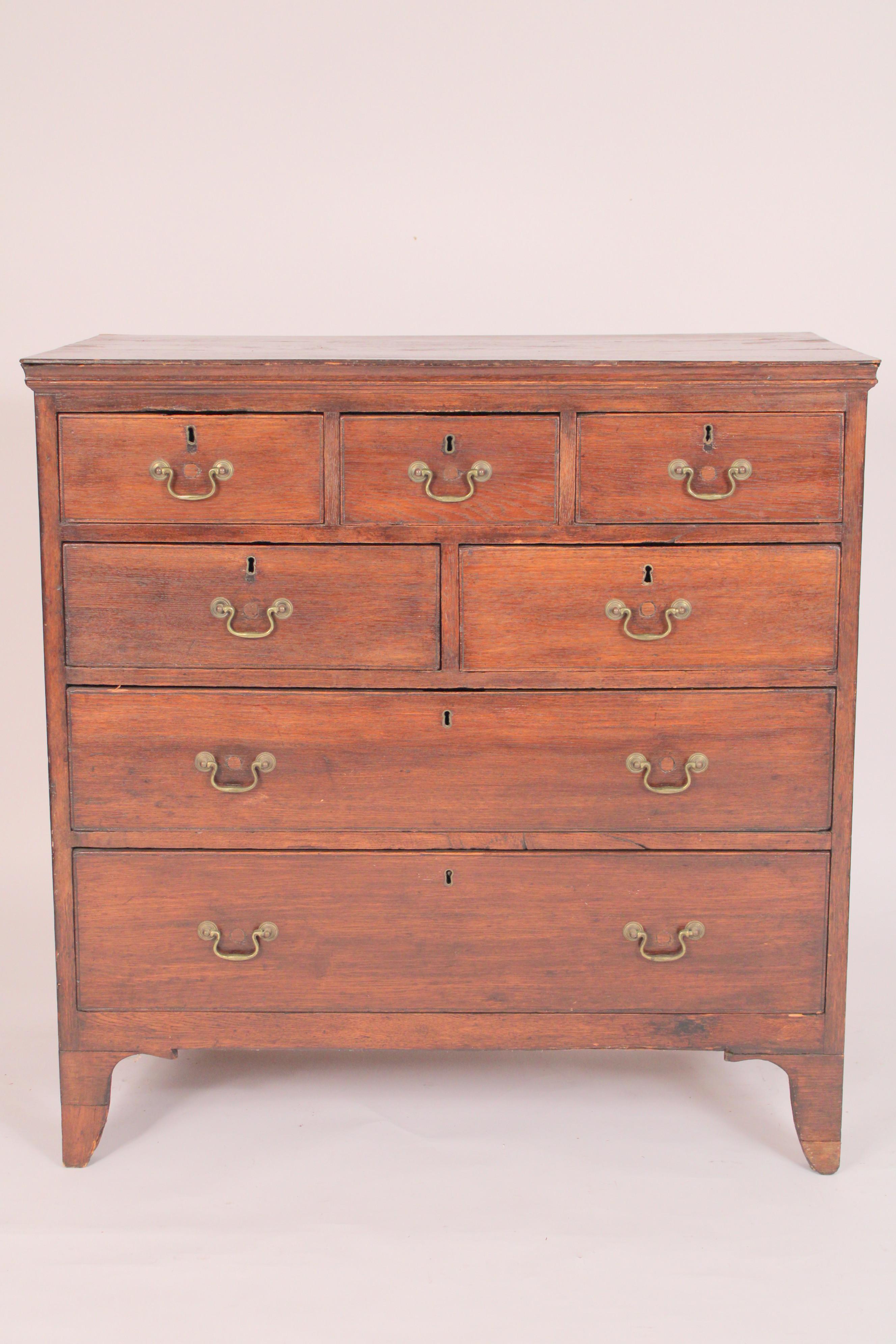 Antique George III style Oak Chest of Drawers For Sale at 1stDibs