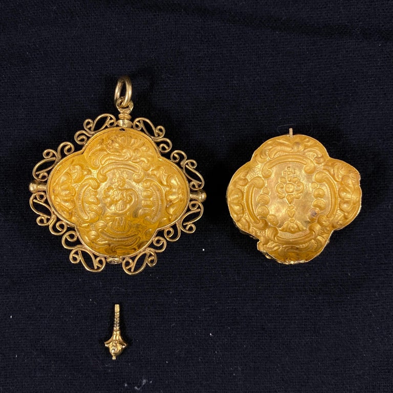 Antique Georgian 18th Century Religious Reliquary Locket Yellow Gold ...