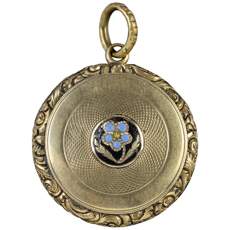 Antique Georgian Forget Me Not Locket 18 Carat Gold, circa 1830 at 1stDibs