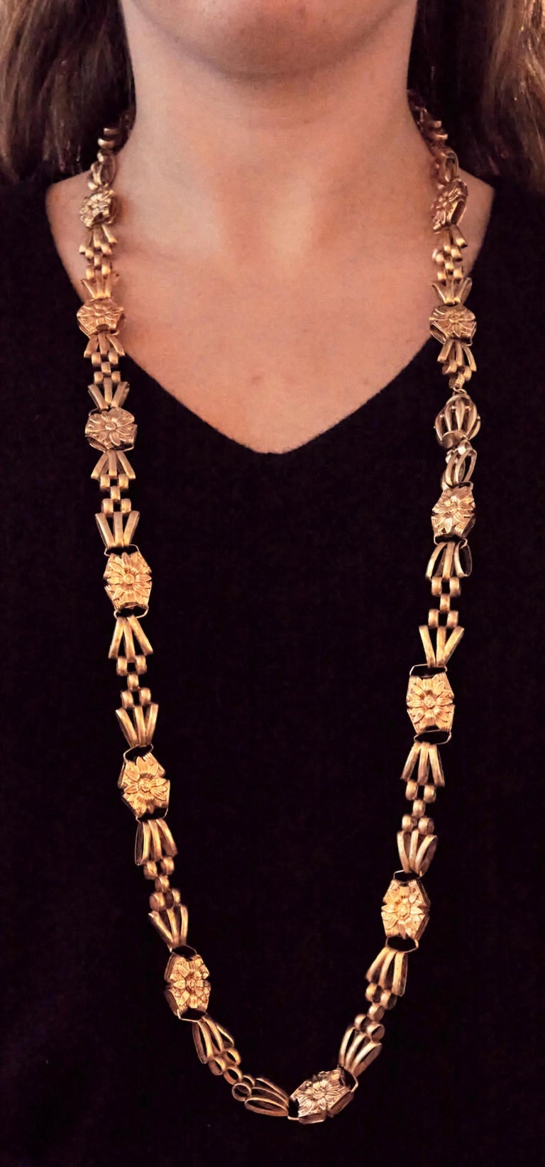 Antique Georgian Gold Long Chain For Sale at 1stDibs