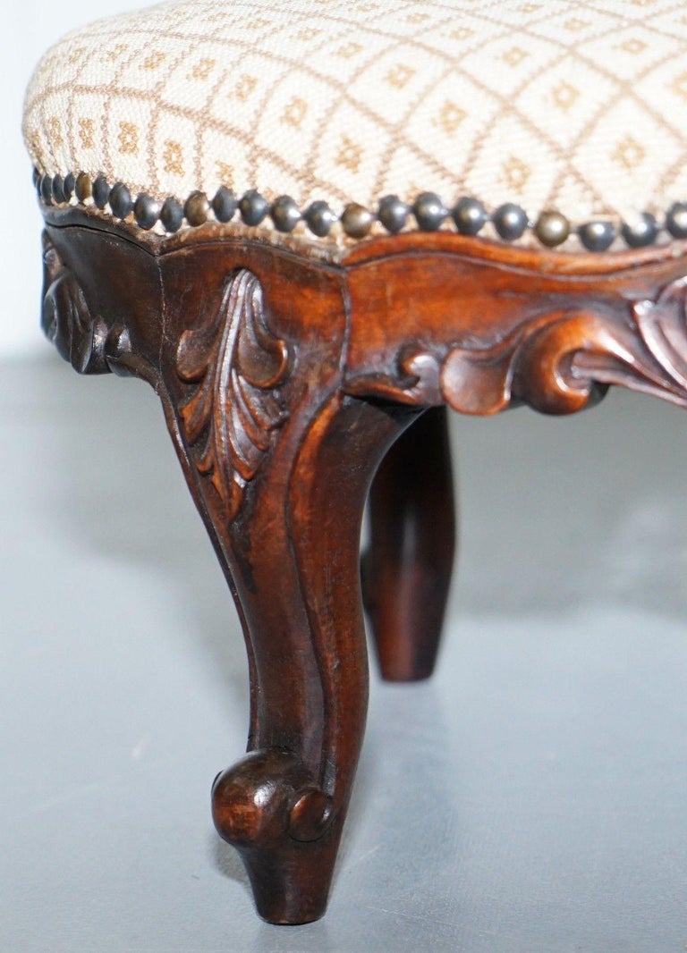 Antique Georgian Irish Style Mahogany Hand-Carved Footstool Sweetstyle ...