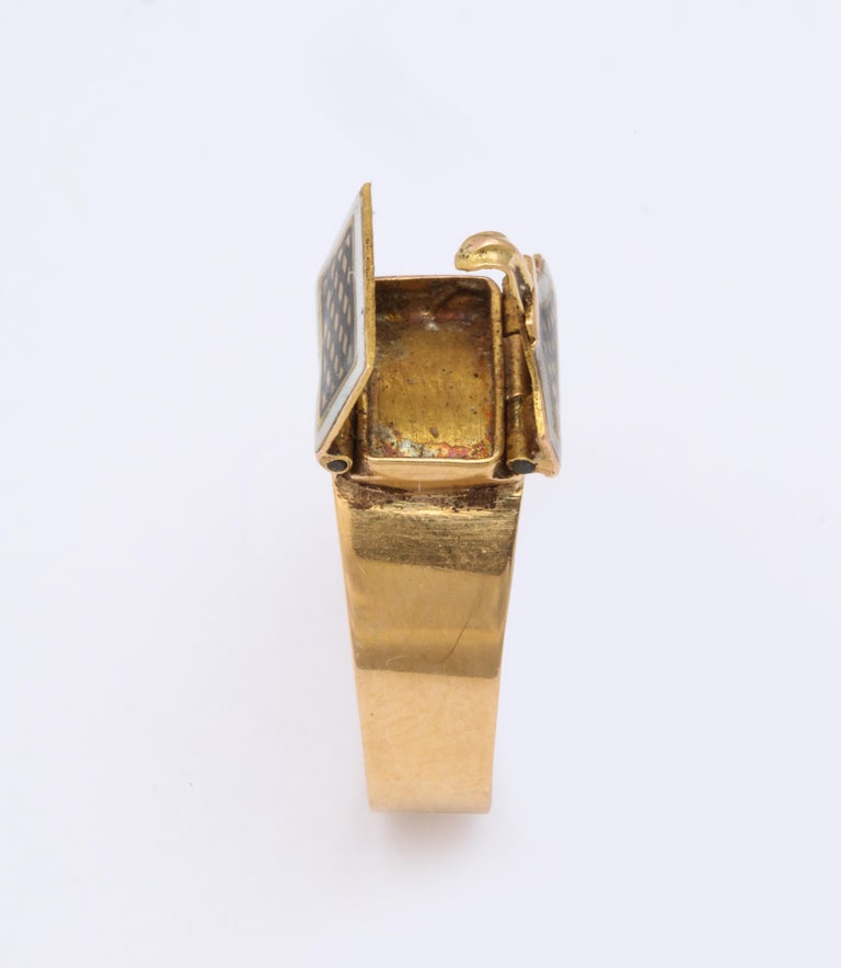 Antique Georgian Rare Envelope Ring For Sale at 1stDibs