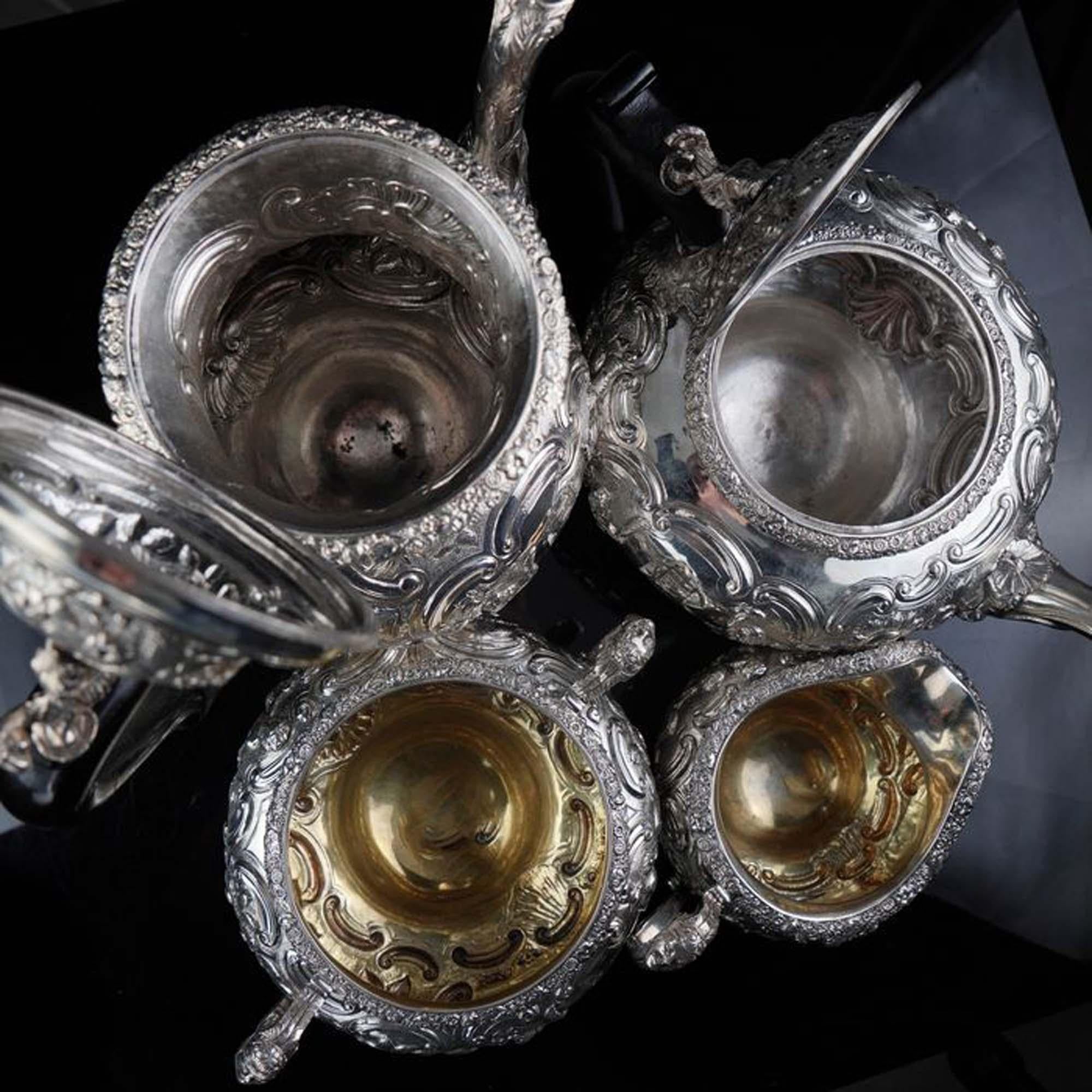 Antique Georgian Silver Tea Service Set of Four Pieces For Sale at 1stDibs