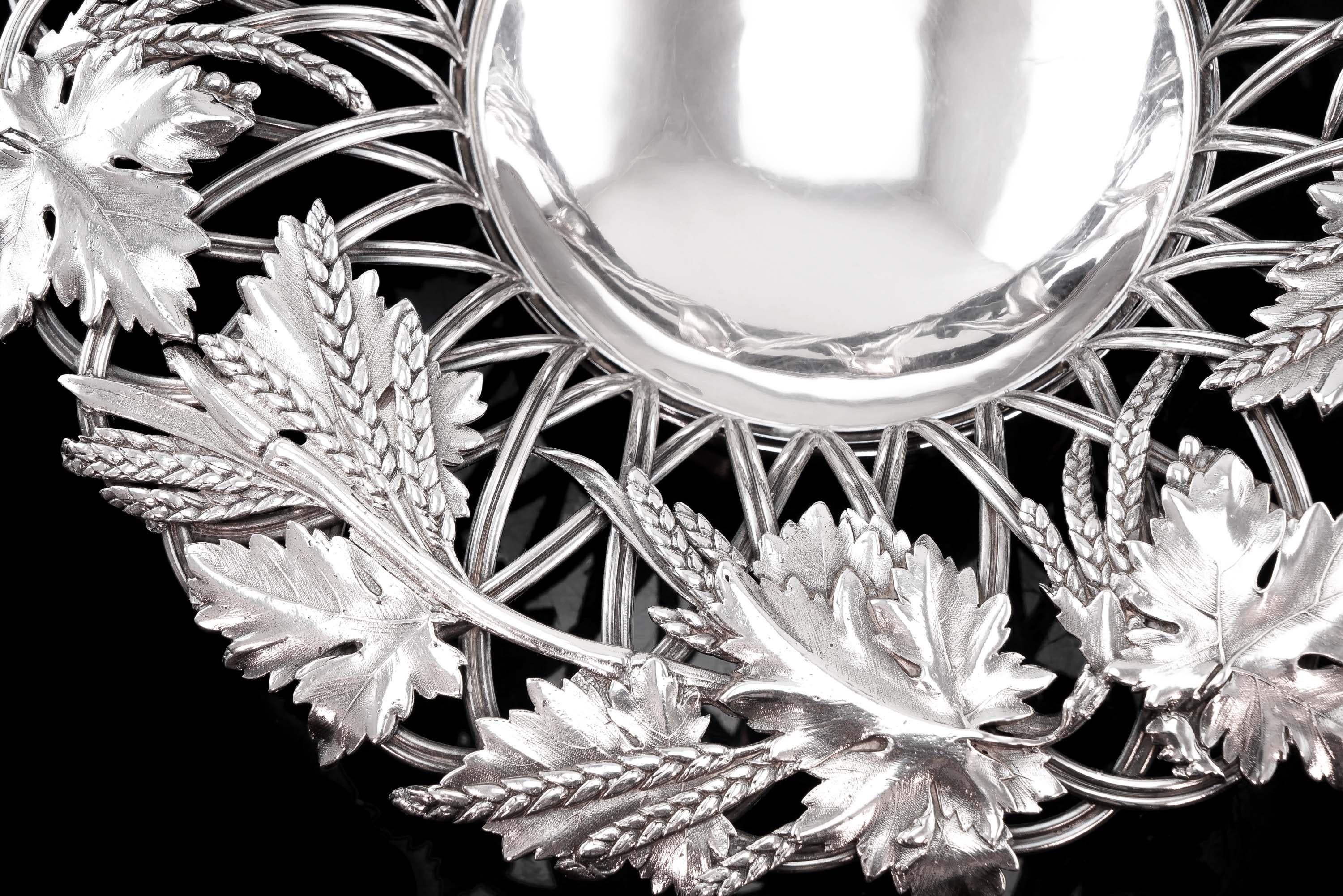 Antique Georgian Solid Silver Bowl Tazza with Cast Harvest Decorations ...