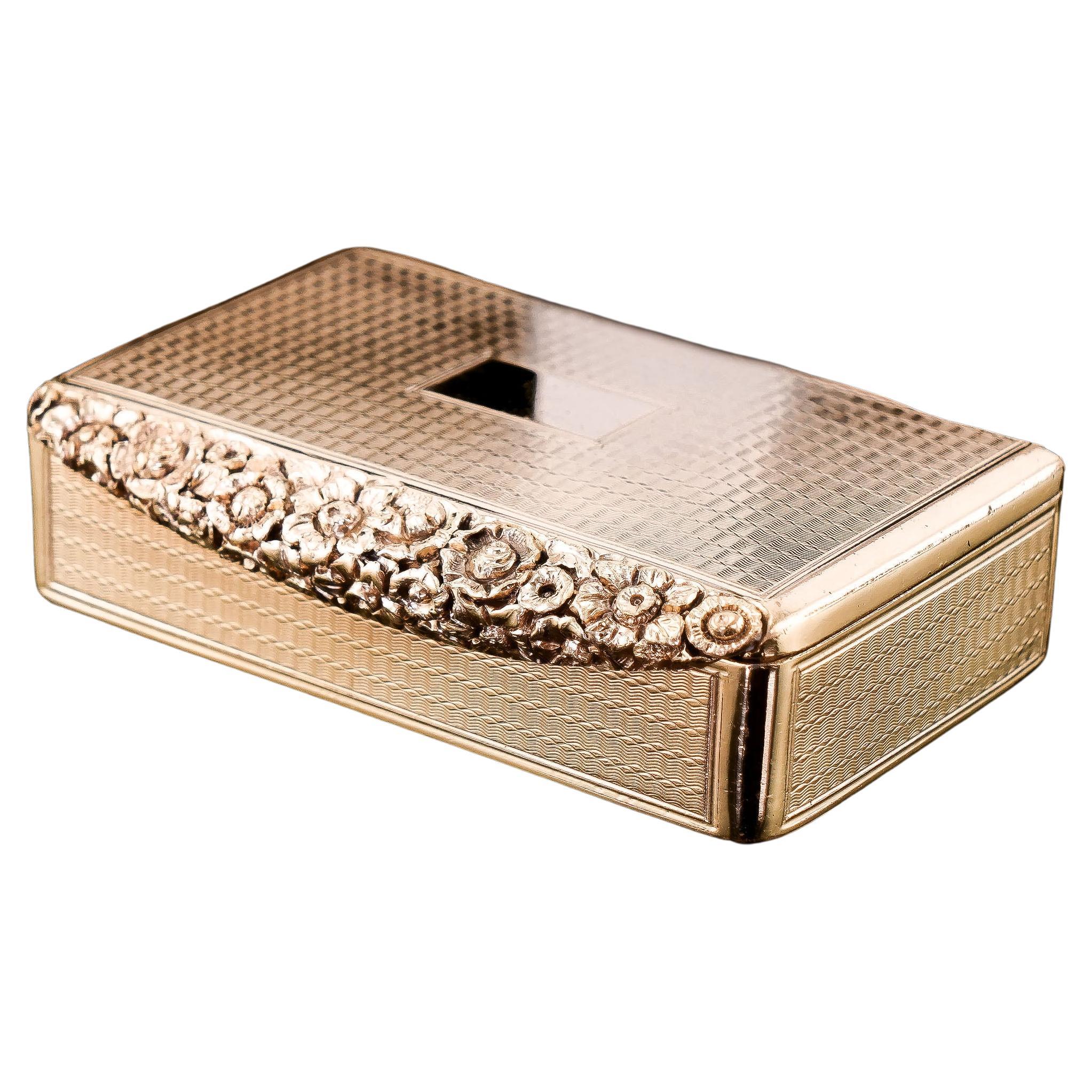 Antique Georgian Solid Silver Gilt Snuff Box with Floral Thumbpiece ...