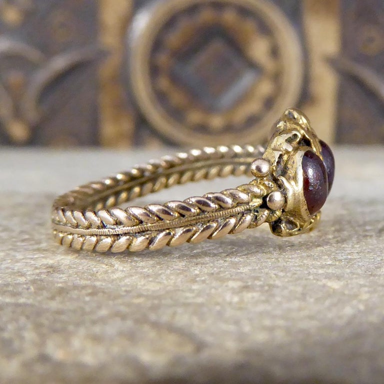 Antique Georgian Three-Stone Cabochon Garnet Ring in High Carat Gold at ...