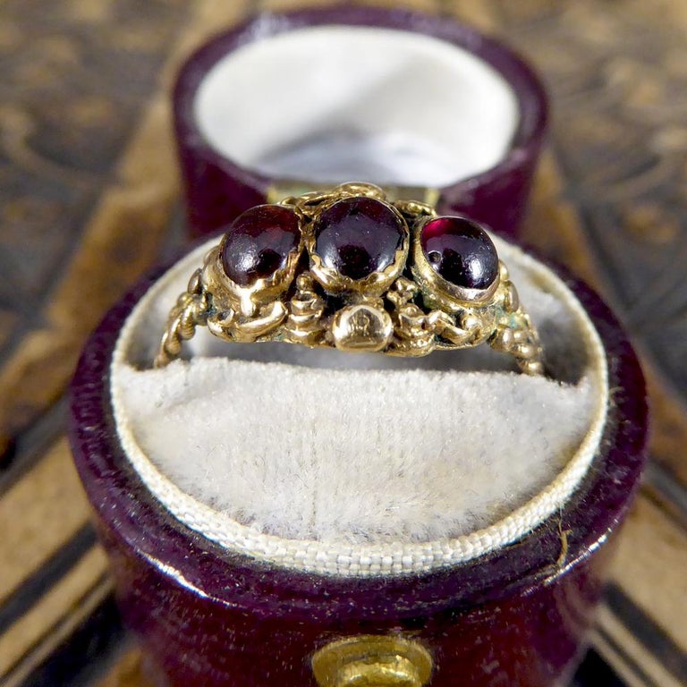 Antique Georgian Three-Stone Cabochon Garnet Ring in High Carat Gold at ...