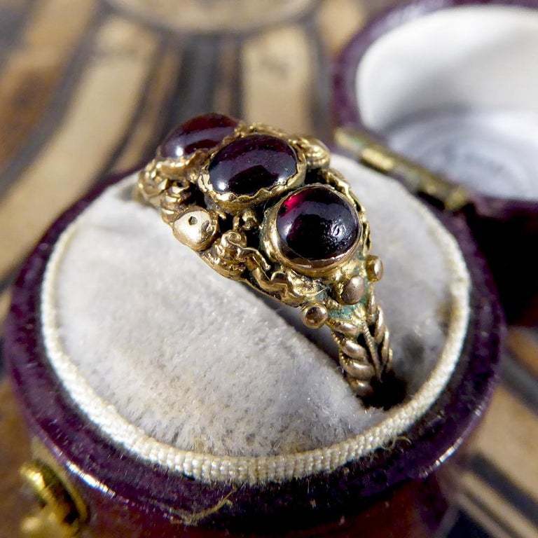 Antique Georgian Three-Stone Cabochon Garnet Ring in High Carat Gold at ...