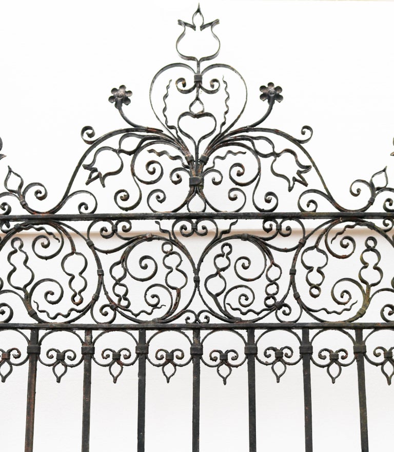 Antique Georgian Wrought Iron Gateway For Sale at 1stDibs