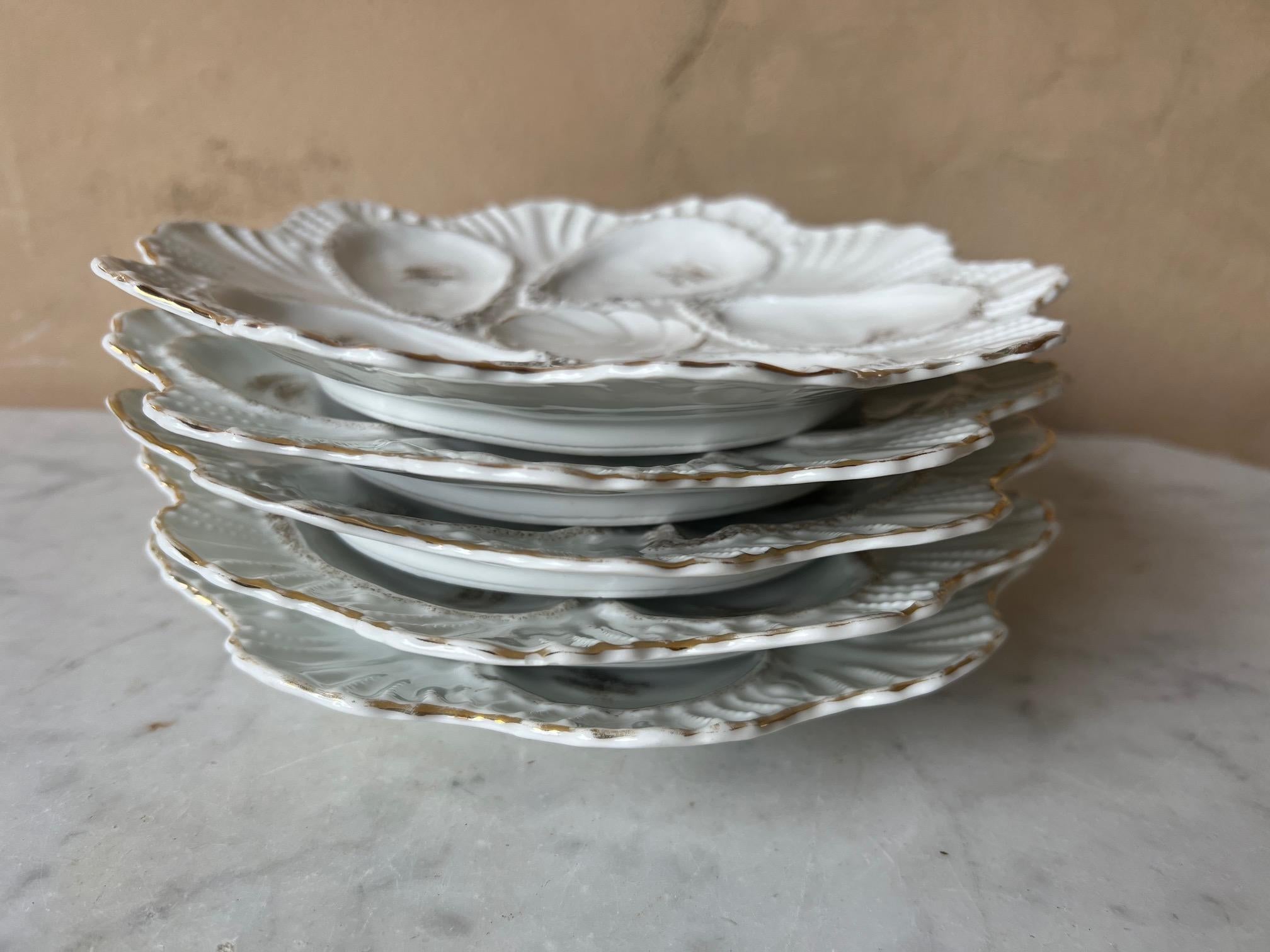 Antique German Oyster Plate Stamped Registrirt For Sale at 1stDibs