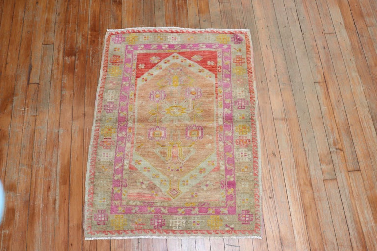 Antique Ghiordes Rug For Sale at 1stDibs