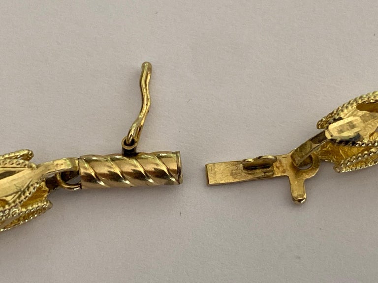 Antique Gold Chain Link Necklace For Sale at 1stDibs