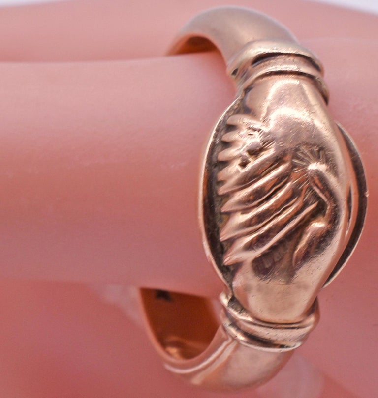 Antique Gentlemen's Gold Fede Ring, Size 15 For Sale at 1stDibs